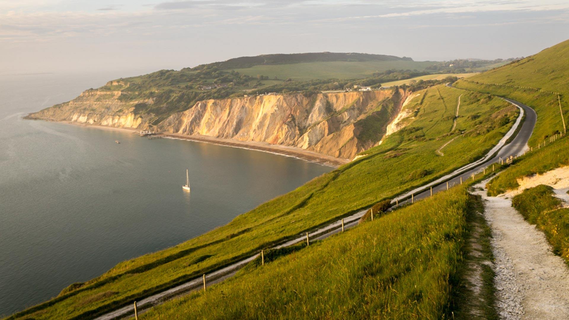 Ultimate guide to cycling Isle of Wight: routes, GPX, maps + more!