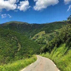Essential guide to cycling Col du Tourmalet (via La Mongie): GPX + more!