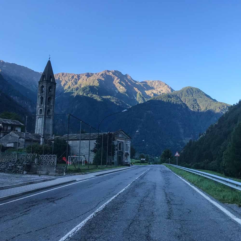 Cycling the Gavia-Mortirolo Pass loop, Italy: GPX, map & tips
