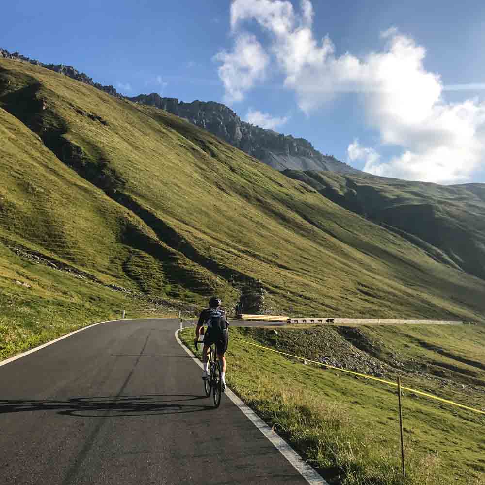 Cycling Passo dello Stelvio from Bormio, Italian Alps: GPX, map & tips