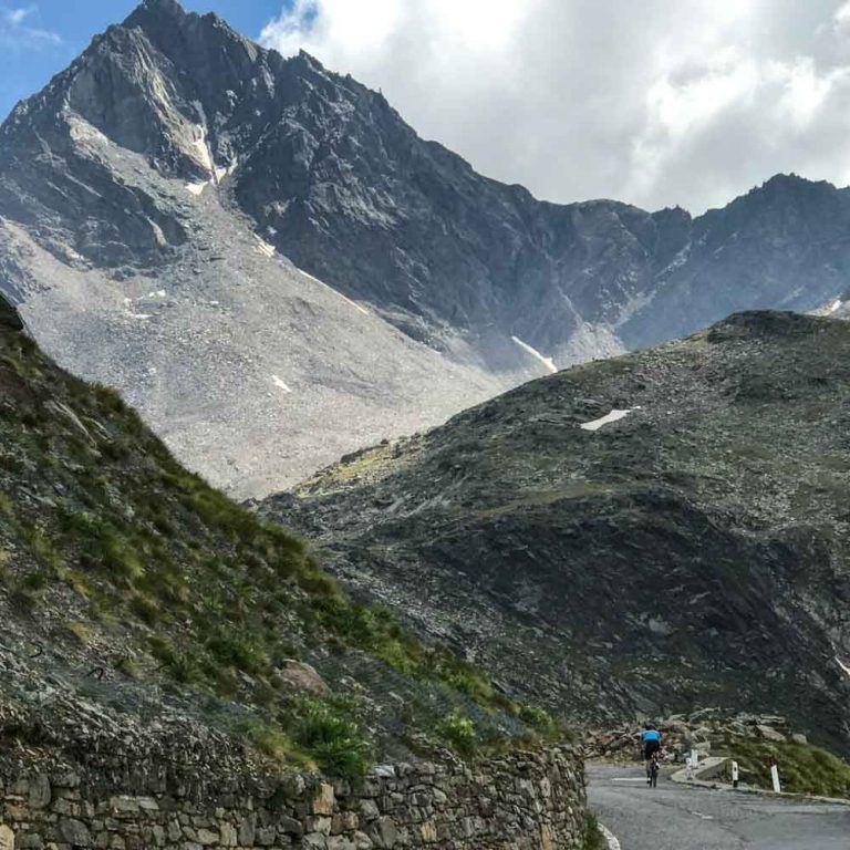 Guide to cycling Passo di Gavia, Italy: GPX, map & tips