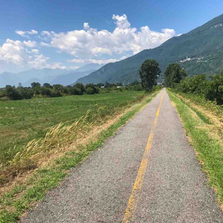 Cycling Stelvio Pass region, Italian Alps: your ultimate guide
