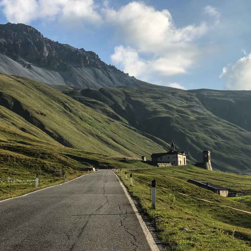 Cycling the Stelvio-Umbrail Pass loop, Italian Alps: GPX, map & tips