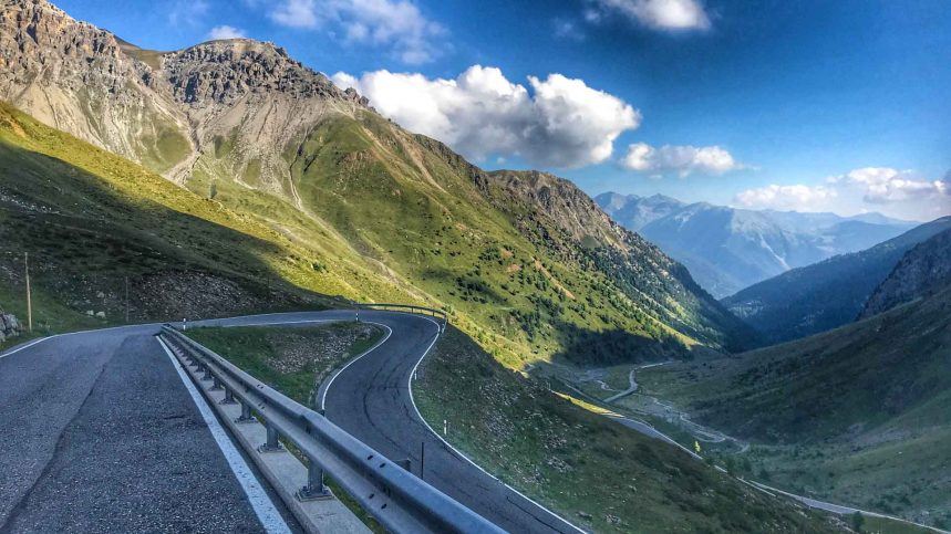 Cycling Stelvio Pass region, Italian Alps: your ultimate guide