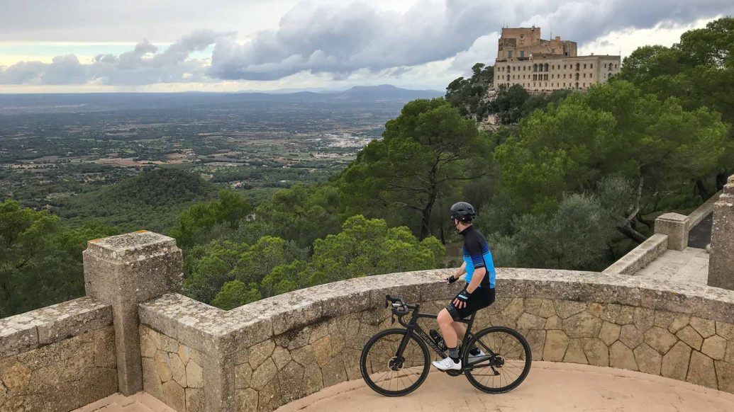 Cycle Mallorca - guide to Mallorca cycle routes, bike hire + more!