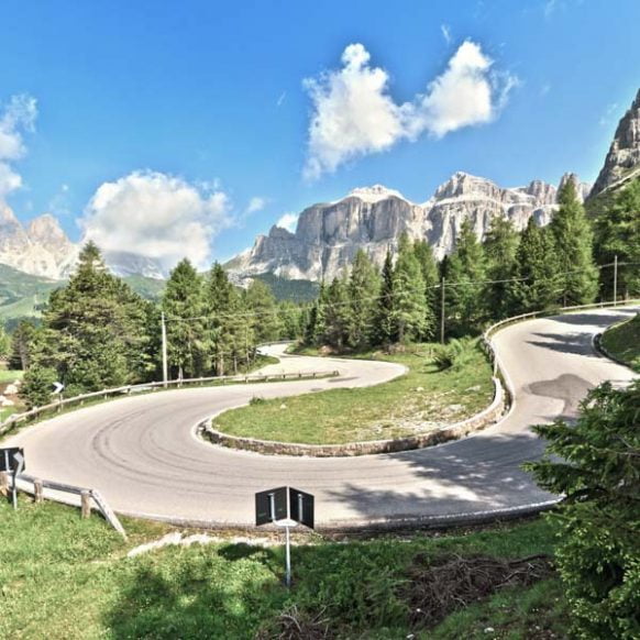 Cycling Passo Pordoi, Dolomites - all you need to know (inc GPX)