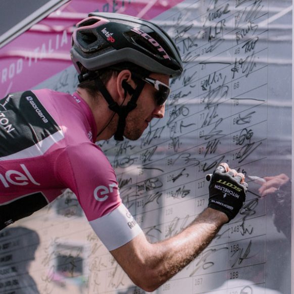 procyclingoutlet.com: story of Girona's must-visit pro cycling kit boutique