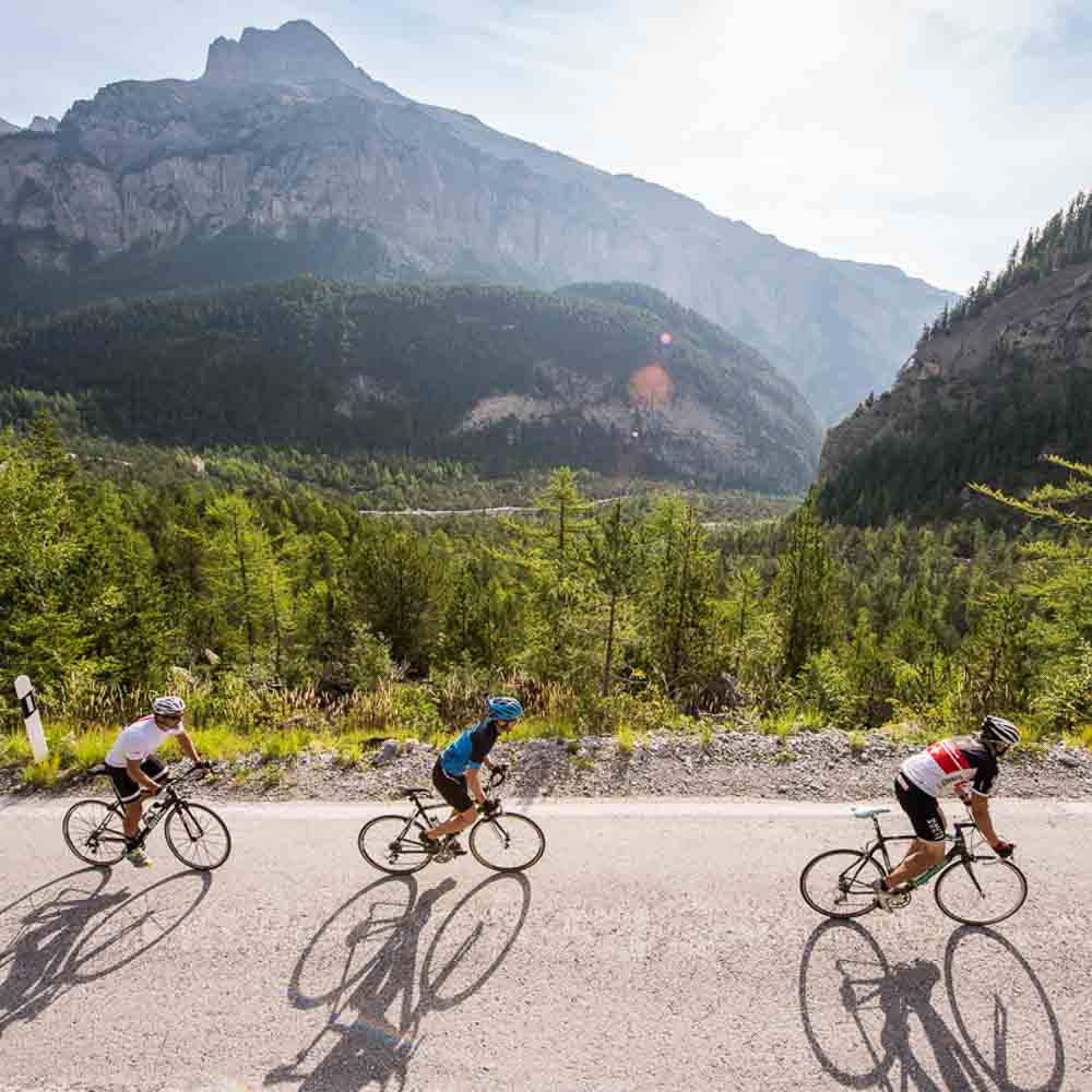 8 best cycling routes in Switzerland: what you need to know