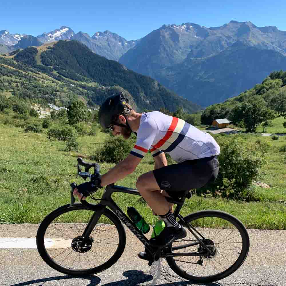 Everesting challenge: guide to (successfully) everesting by bike