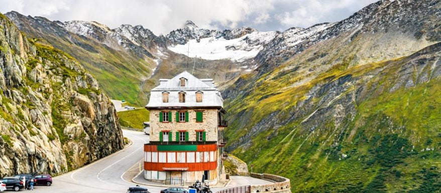 Bike hotels: 11 things to check before booking a bike hotel