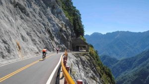 Cycling in Taiwan: routes, where to stay + more