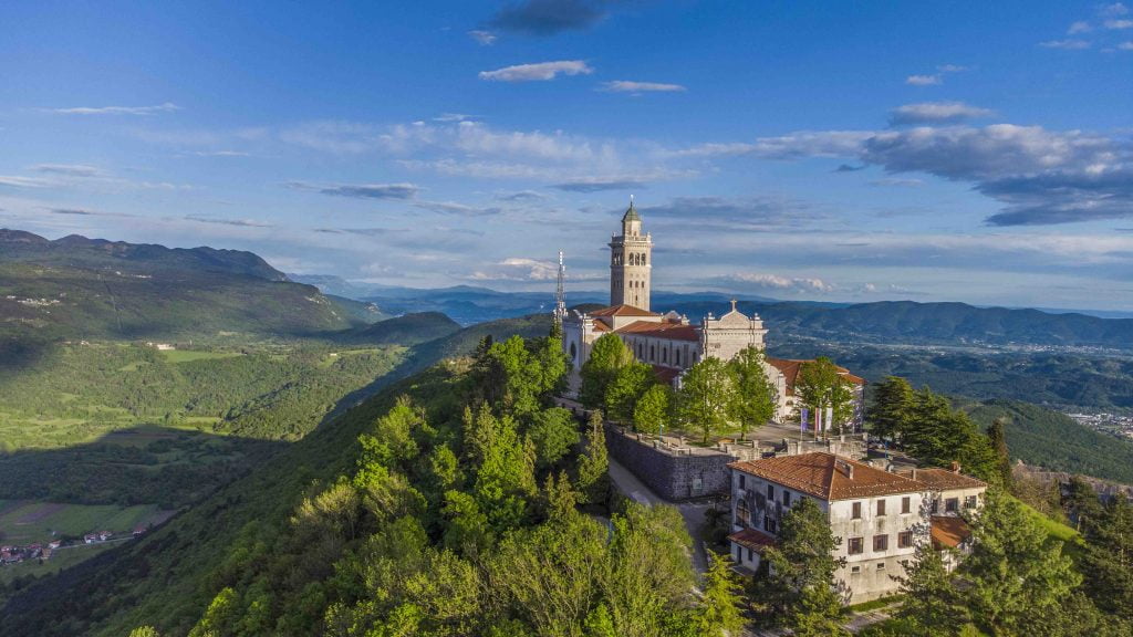 Cycling Slovenia's Vipava Valley: info, routes, GPS + more