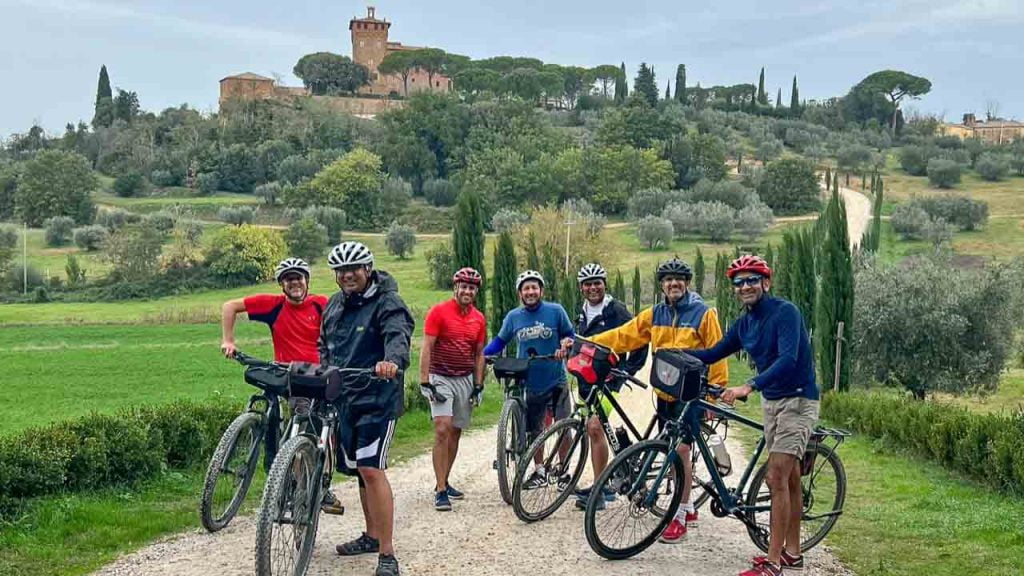 Cycling in Tuscany: your guide to the best rides + tours in Tuscany