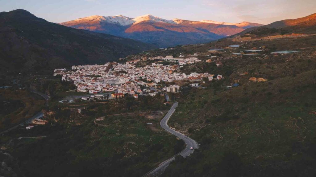 Cycling Sierra Nevada - routes, climbs, maps + more!