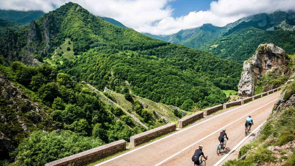 Cycling the Camino de Santiago: your ultimate guide