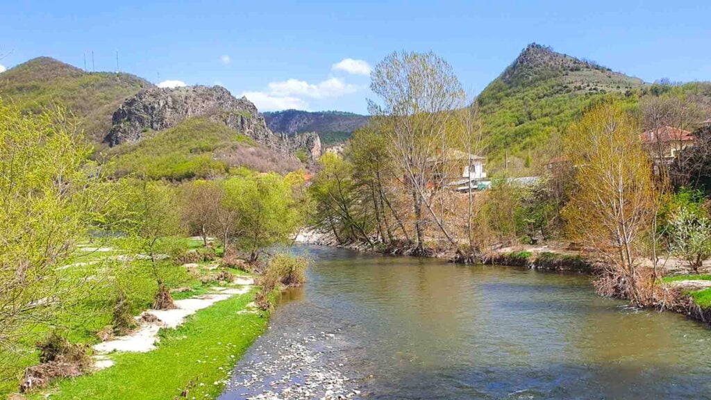 18 best cycling routes in the world (to challenge + inspire!)