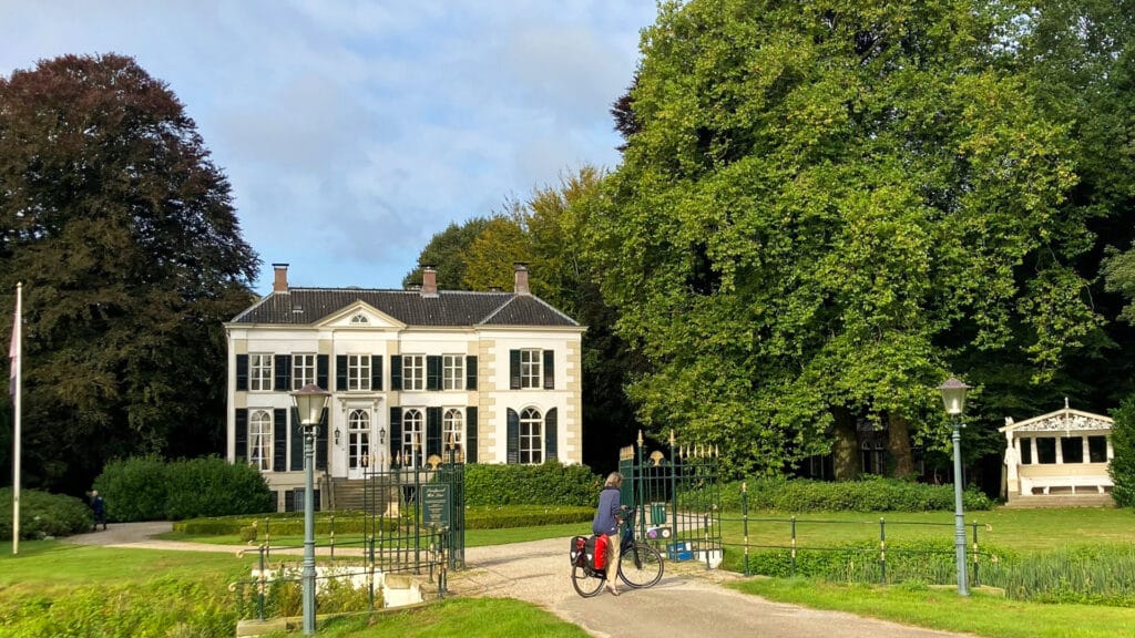 Cycling in the Netherlands: regions, routes + GPS