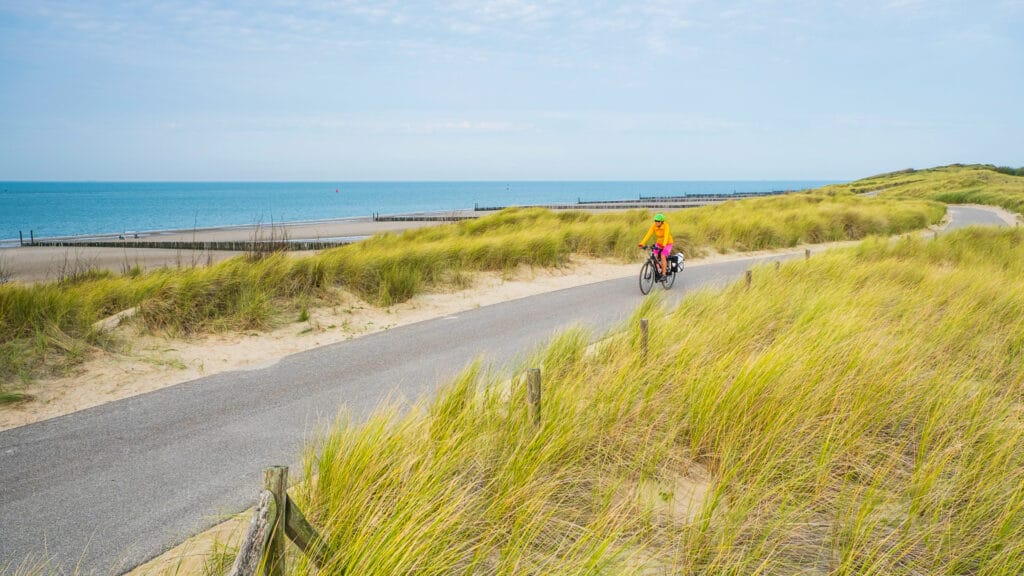 Cycling in the Netherlands: regions, routes + GPS