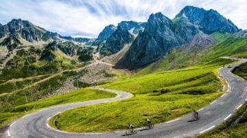 Trans Pyrenees route: Expert tips for your Pyrenees cycling tour