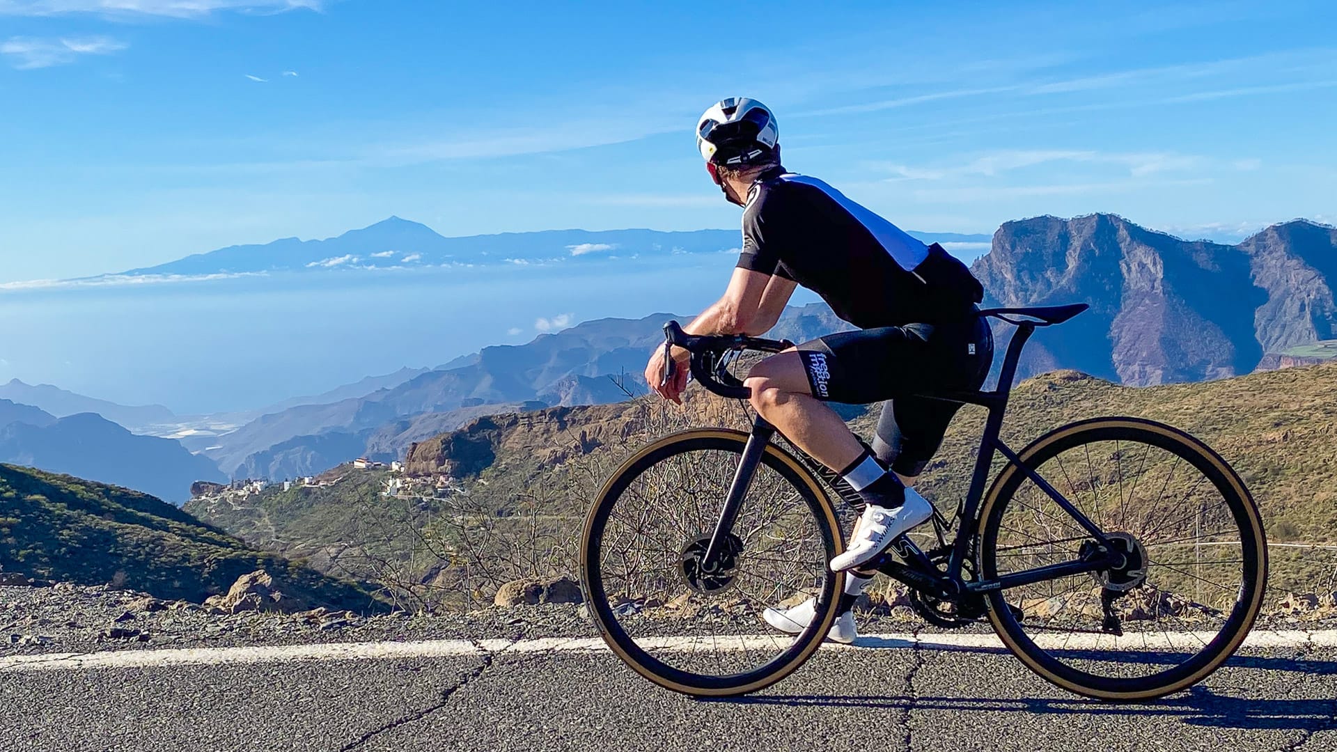 How to prepare for long distance cycling: tips, training, food + more