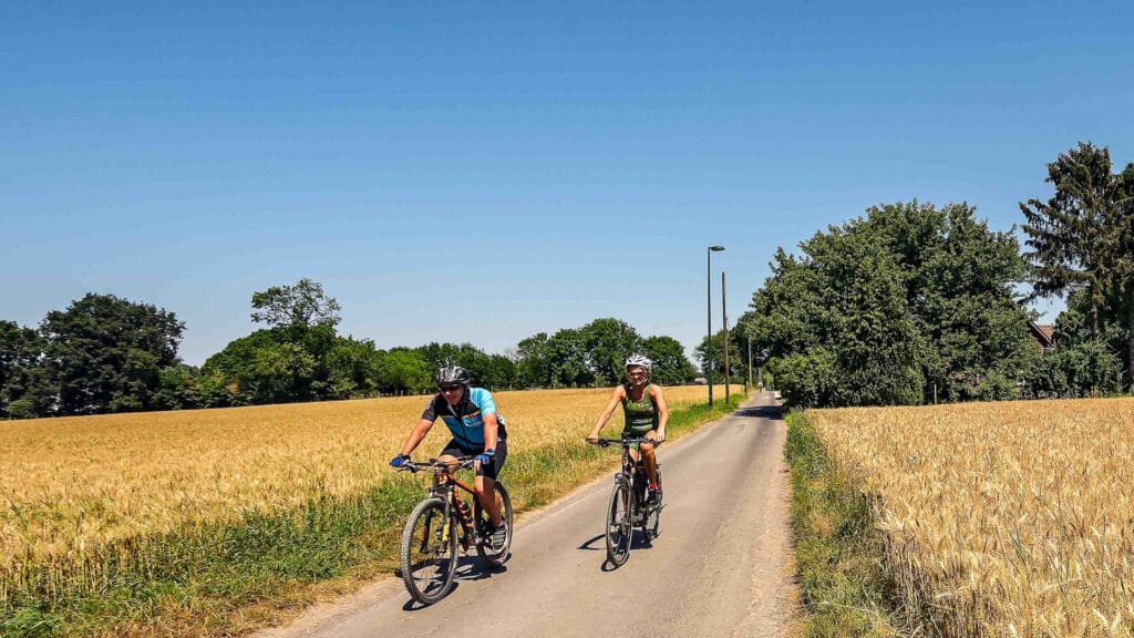 Cycling in Brussels: what you need to know inc routes, GPX, hotels