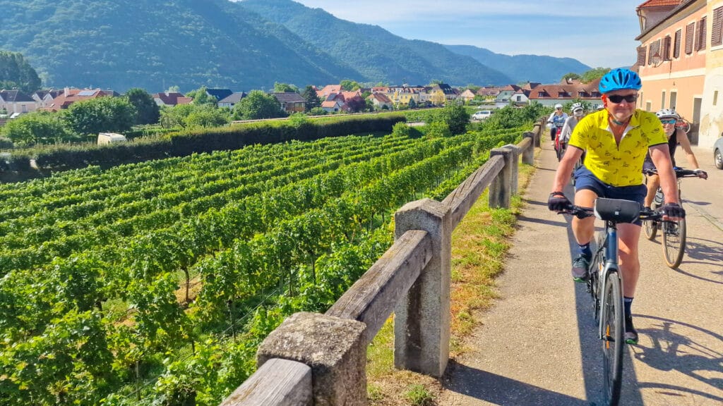 Danube cycling path: bike tour tips, insights + practicalities